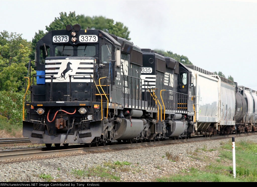 NS 3373 SD40-2 Locomotives